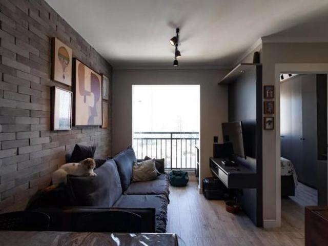 Aconchegante apartamento para venda em Bom Retiro com 2 quartos, 43m²