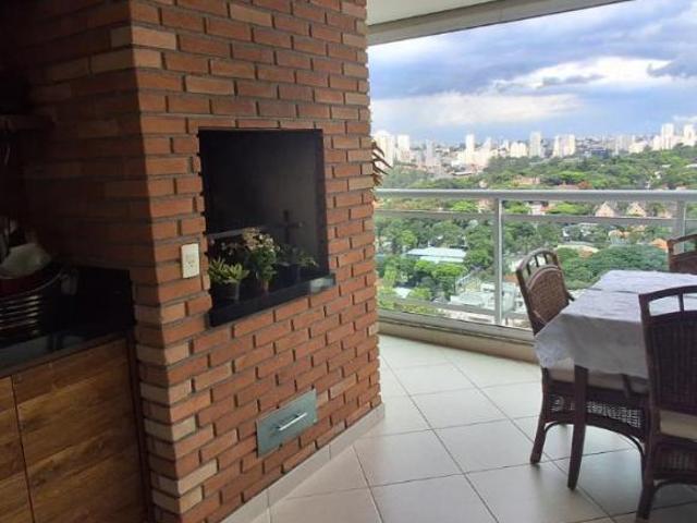 Agradável apartamento para venda em Brooklin Paulista com 3 quartos, sendo 3 suítes, 240m² remaxin