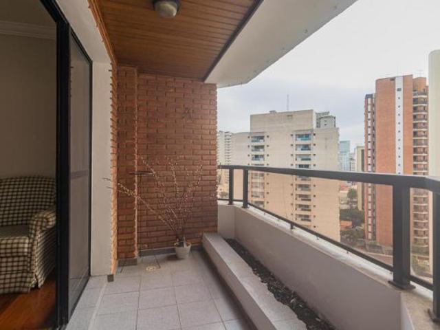 Confortável apartamento para venda em Campo Belo com 3 quartos, sendo 1 suíte, 105m² kathrincoarac