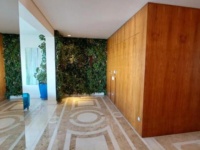Agradável apartamento para venda em Chácara Flora com 4 quartos, sendo 4 suítes, 338m²