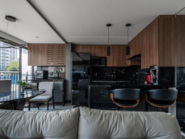 Deslumbrante apartamento para venda em Chácara Inglesa com 2 quartos, sendo 1 suíte, 57m²