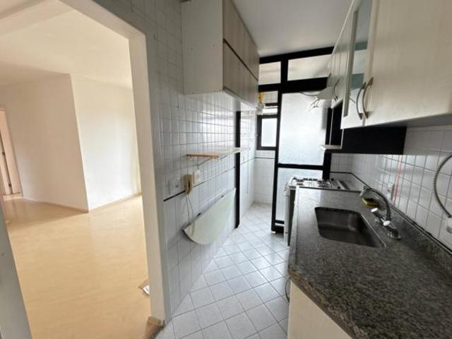 Elegante apartamento para venda em Chácara Inglesa com 2 quartos, sendo 1 suíte, 69m² jaquelineali