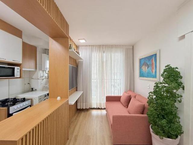 Aconchegante apartamento para venda em Interlagos com 1 quarto, 39m²