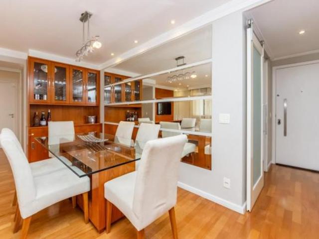 Deslumbrante apartamento para venda em Ipiranga com 3 quartos, sendo 1 suíte, 108m²