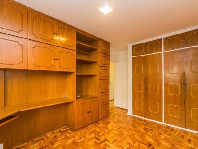 Imperdível apartamento para venda em Itaim Bibi com 3 quartos, sendo 1 suíte, 145m² remaxares#KMA7