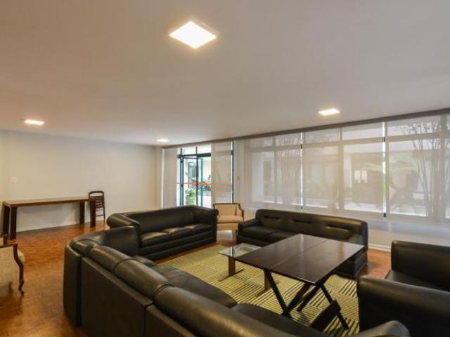 Espetacular apartamento para venda em Jardim Paulista com 3 quartos, sendo 1 suíte, 132m²