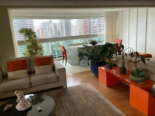 Aconchegante apartamento para venda em Perdizes, 275m²