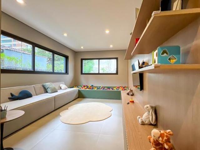 Atraente apartamento para venda em Perdizes com 3 quartos, sendo 3 suítes, 184m² remaxfront#UMZR3