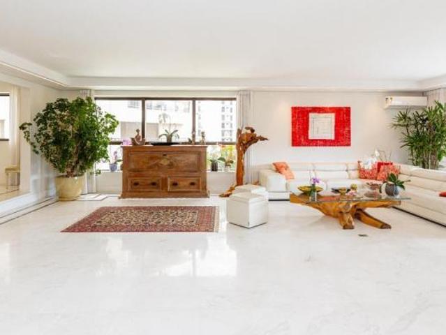 Elegante apartamento para venda em Santa Cecília com 3 quartos, sendo 3 suítes, 305m²