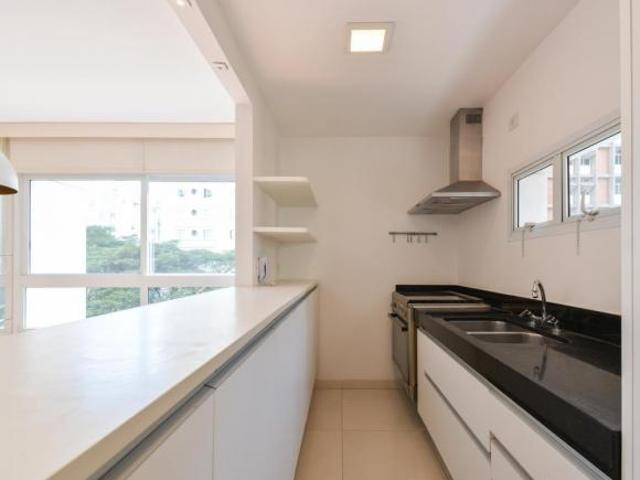 Confortável duplex para venda e locação em Jardim Paulista com 3 quartos, sendo 3 suítes, 150m² th