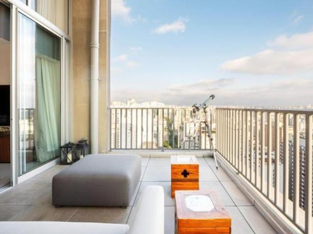 Agradável duplex para venda em Jardim Paulista com 1 quarto, sendo 1 suíte, 81m²
