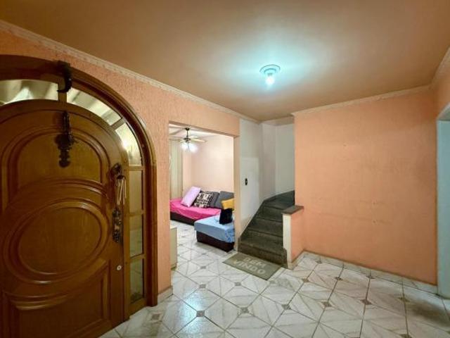 Sensacional sobrado para venda em Balneário São Francisco com 3 quartos, 173m²
