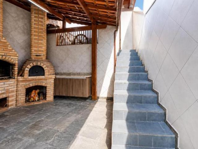 Elegante sobrado para venda em Jardim São José Zona Norte com 3 quartos, sendo 1 suíte, 110m² ml