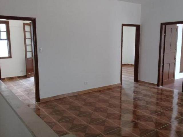 Funcional sobrado para venda em Vila Mazzei com 7 quartos, 324m²
