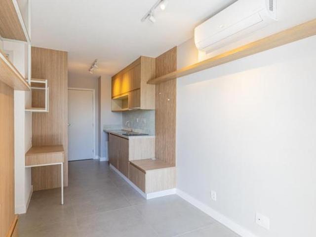 Aconchegante studio para venda em Pinheiros com 1 quarto, 25m²