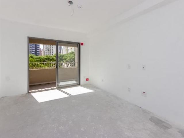Funcional studio para venda em Vila Nova Conceição com 1 quarto, 30m²