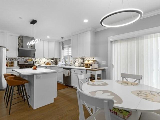 Desmoines Rd Unit H, Quincy, Condo For Sale