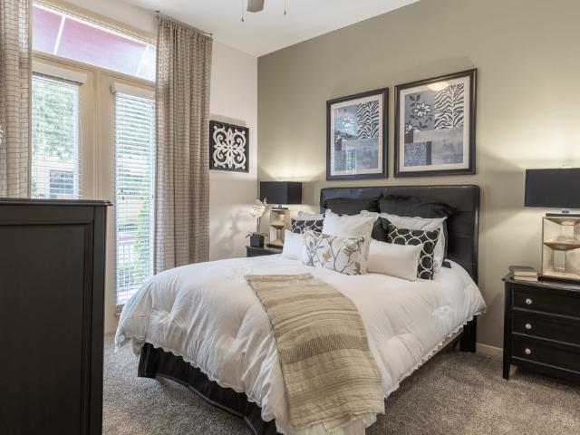DeSoto Town Center 2 Bedroom Apartment for Rent at 207 E Pleasant Run Rd, Desoto, TX 75115