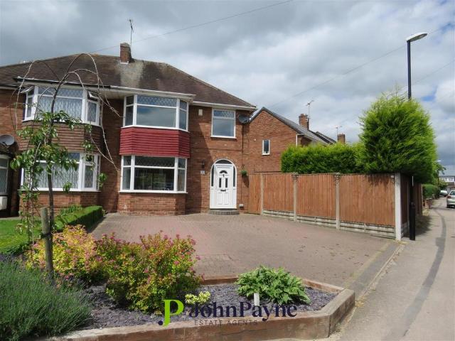 Despard Road, Eastern Green. 3 bed semi detached house to rent £1,275 pcm £294 pw