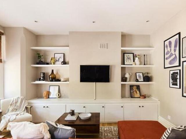 Despard Road, London, 2 Bedroom Flat