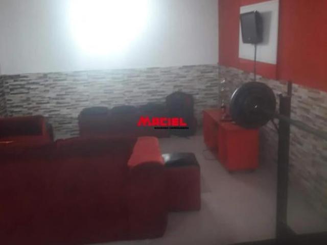 DESPENCOU O PREÇO! SOBRADÃO LINDO, NO RESIDENCIAL RIGHI, COM 03 DORMITÓRIOS!