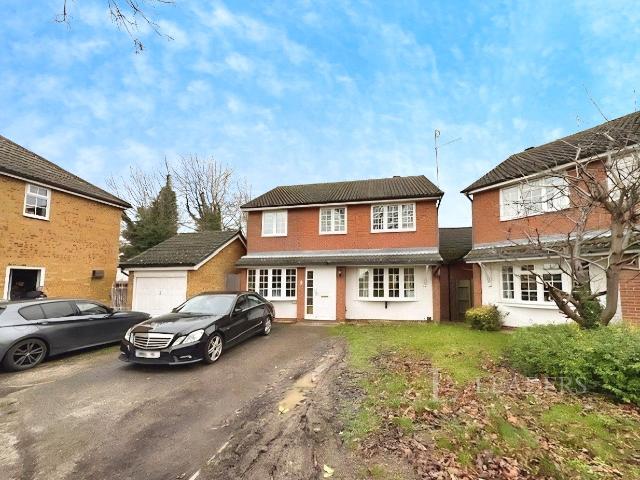 Detached to rent in Eland Way, Cambridge, CB1 | Leaders