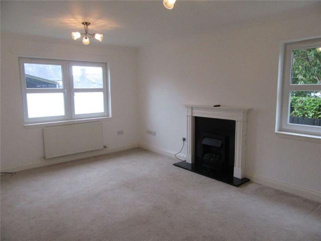 Detached well maintained family home in Thornhill