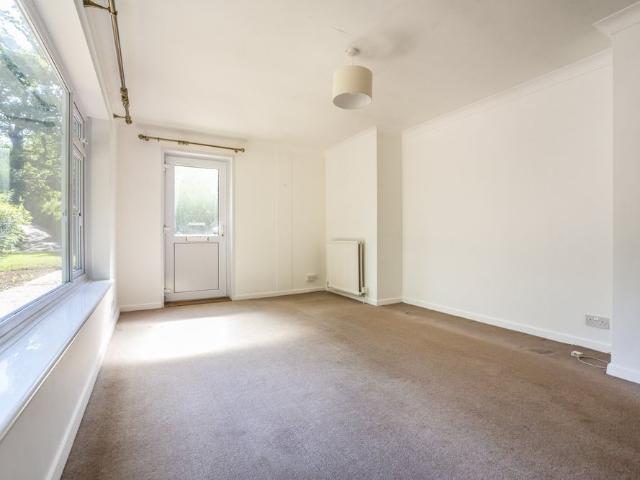 Detached House to rent Bates Hill, Sevenoaks, TN15