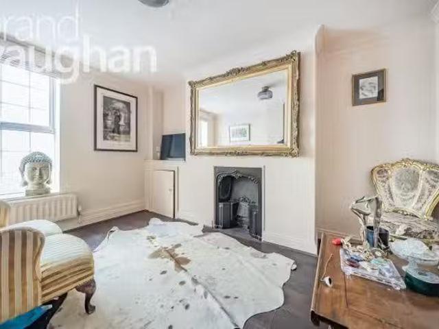 Detached house to rent in Marshalls Row, Brighton, East Susint.