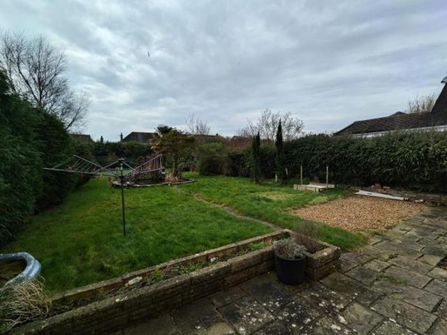 Detached house to rent in Green Ridge, Brighton BN1