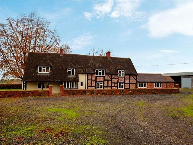 Detached House To Rent In Waste Lane, Balsall Common, Coventry, West Midlands, CV7