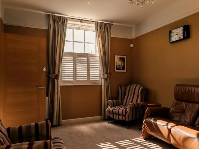 Detached House to rent with 5 bedrooms, Austin Drive, Winchester