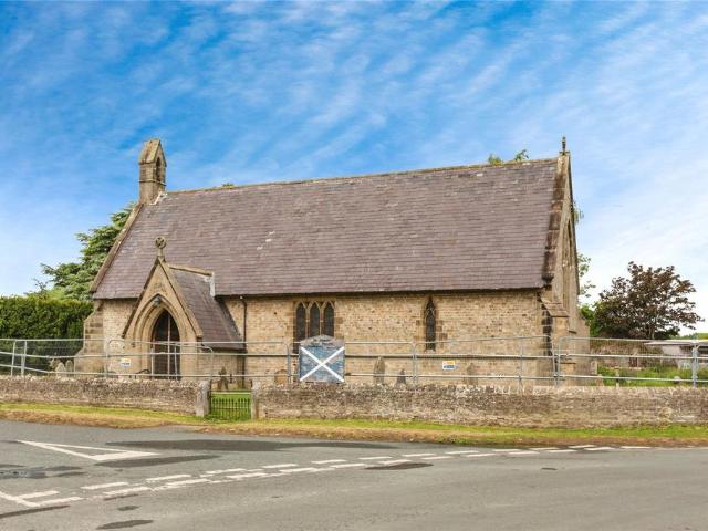 Detached house for sale