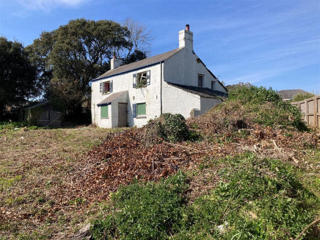Detached house for sale