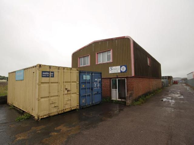 Detached house for sale