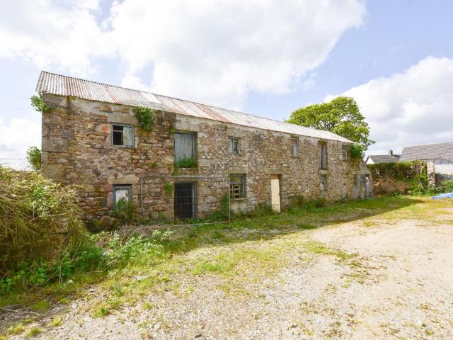 Detached house for sale