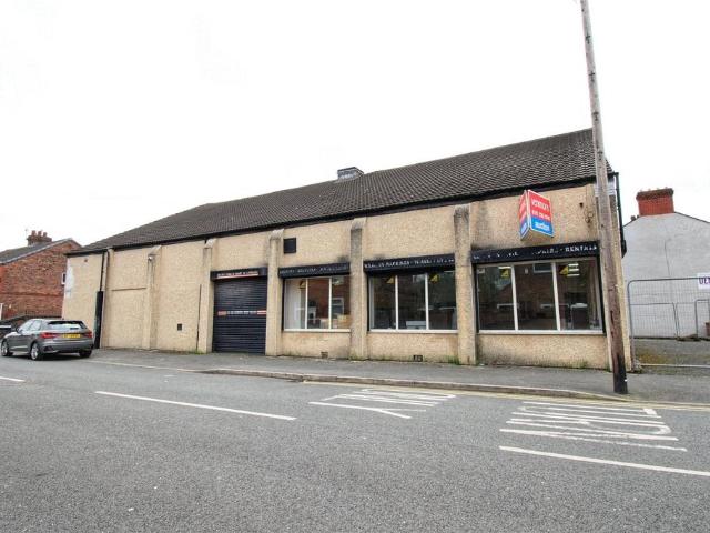 Detached house for sale