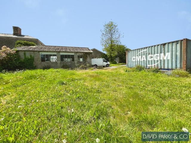 Detached house for sale