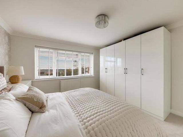 3 bedroom detached house for sale in Teign Walk, Durrington, Worthing, BN13