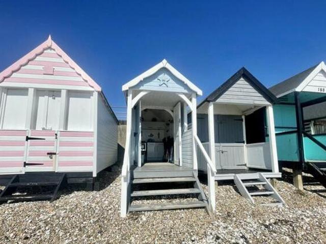 Detached House For Sale In Thorpe Bay, Essex