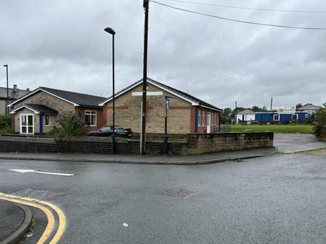 Detached House For Sale In William Henry Street