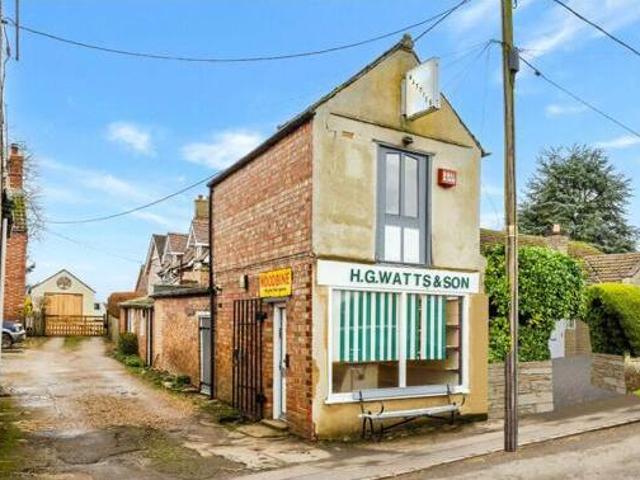 Detached House For Sale In Aldwincle, Northamptonshire