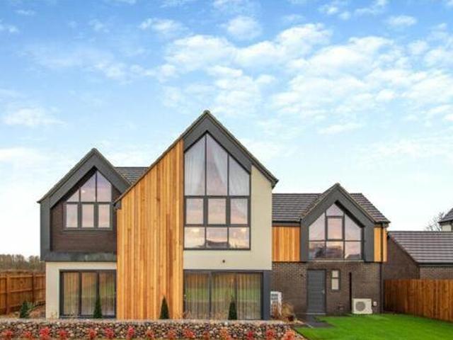 Detached House For Sale In Great Ellingham, Norfolk