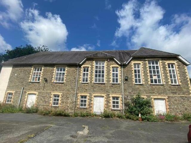 Detached House For Sale In Llandysul