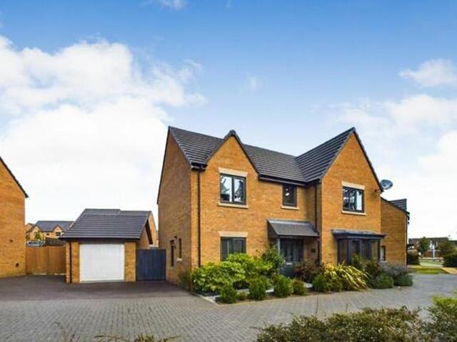Detached House For Sale In Ramsey
