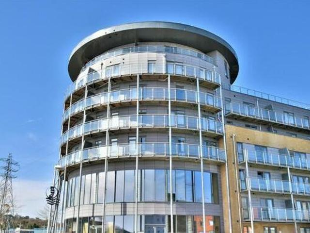 Detached House For Rent In Colne View