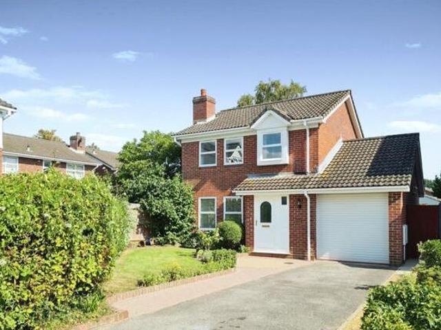 Detached House For Rent In Southampton, Hampshire