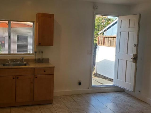 Detached In law suite with full bath