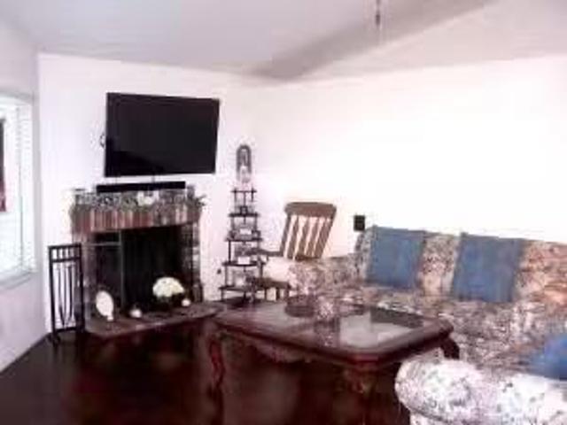 Detached Palmdale, CA 40510 Via Verdad