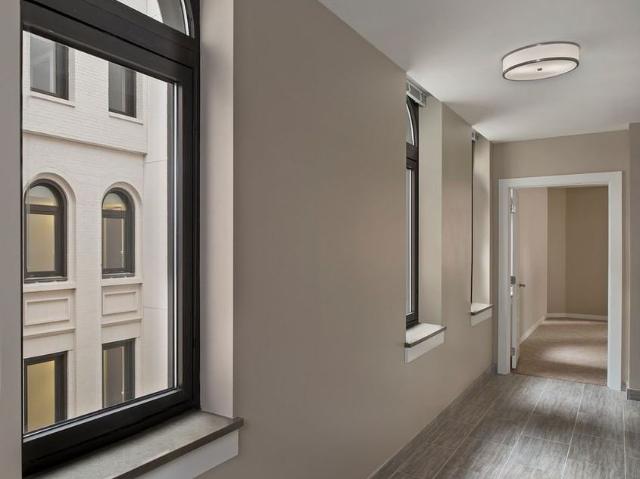 Detroit Savings Bank Studio Apartment for Rent at 1212 Griswold St, Detroit, MI 48226 Downtown Detroit